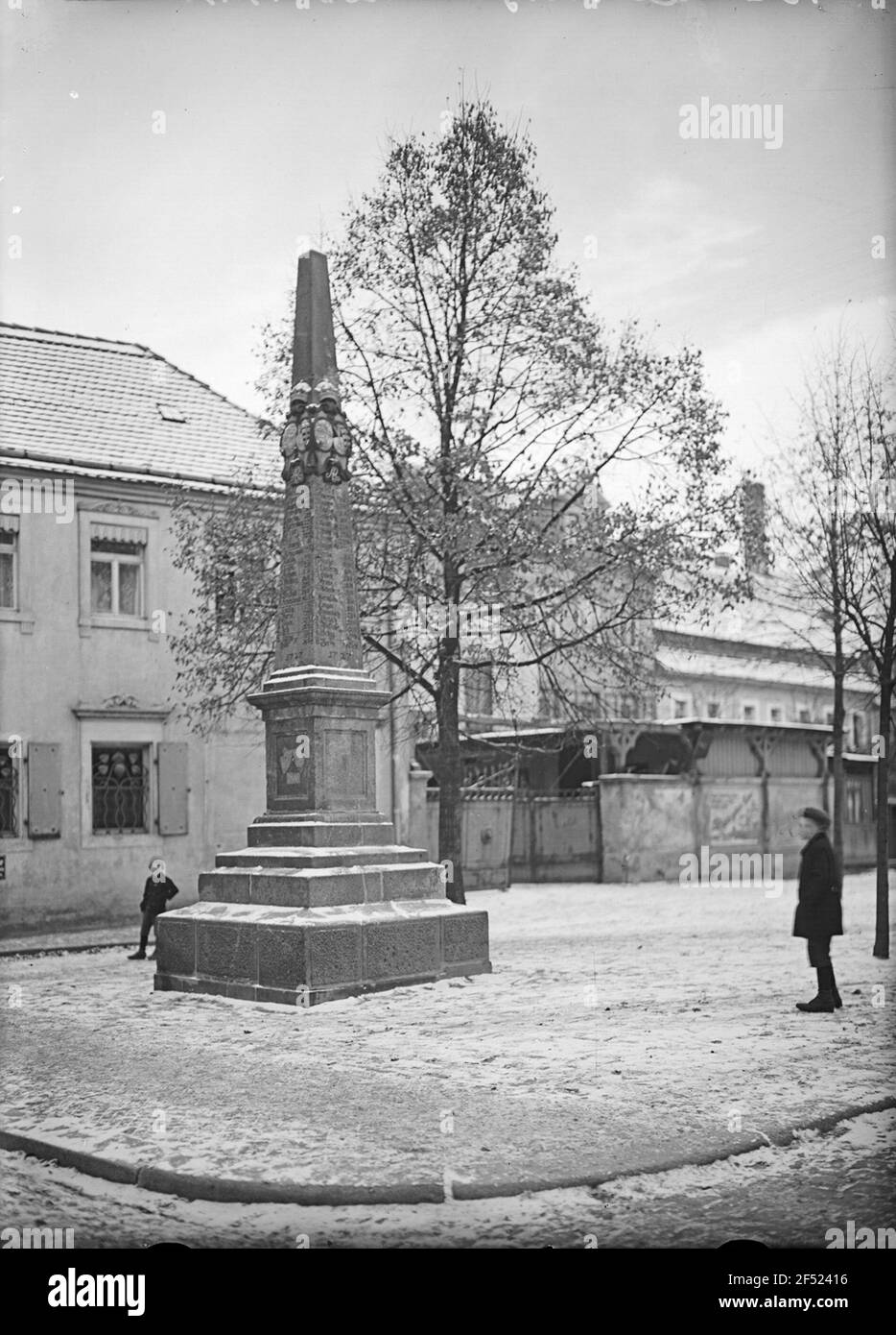 Lindenplatz hi-res stock photography and images - Alamy