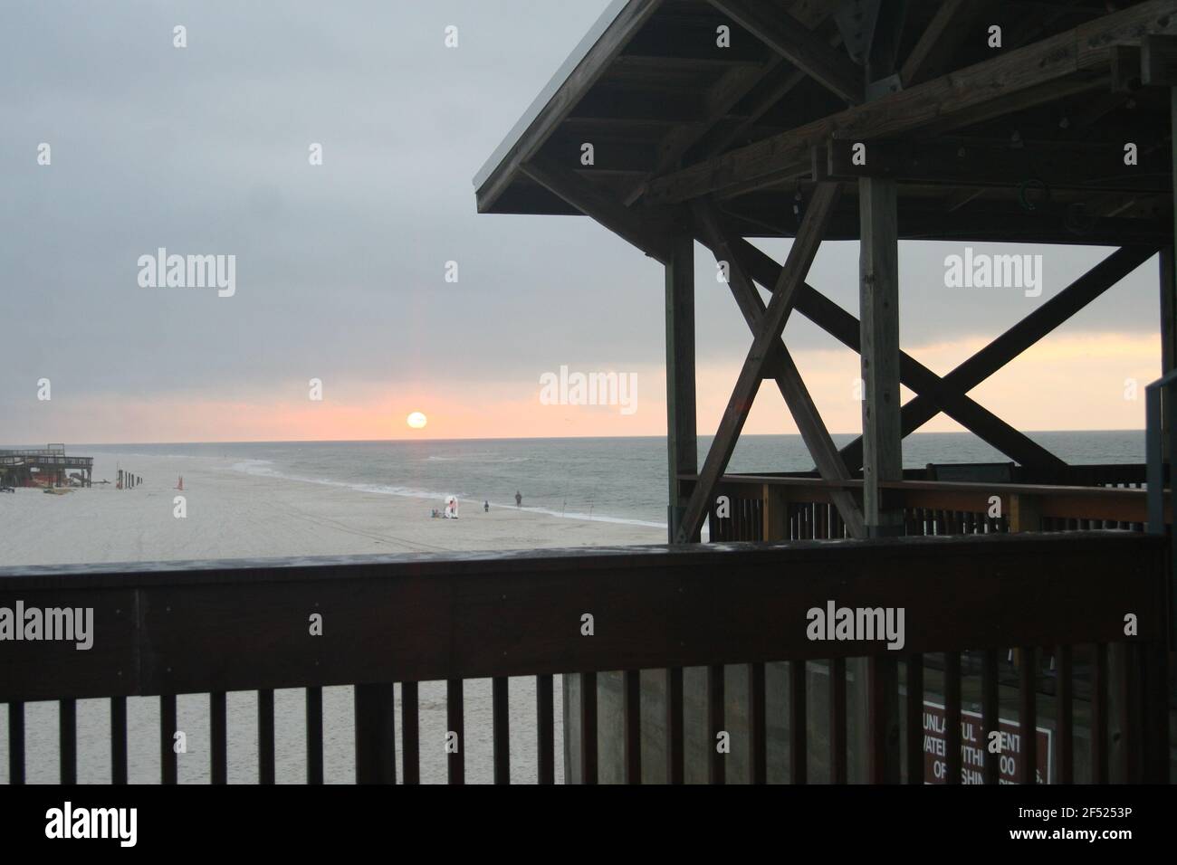 Alabama pier hi-res stock photography and images - Alamy