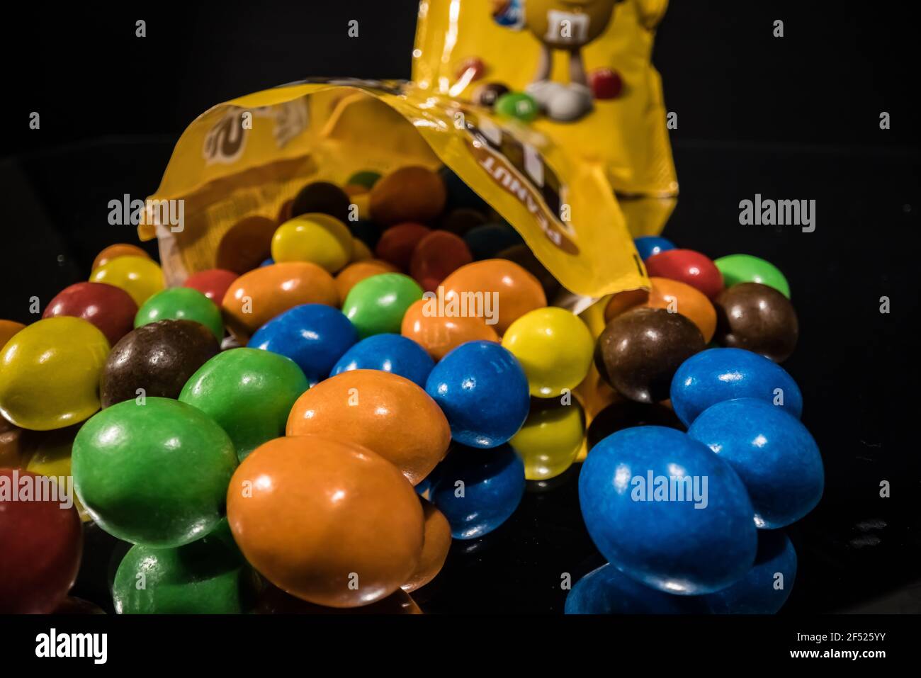 M And Ms Chocolate Candy High Resolution Stock Photography and Images ...