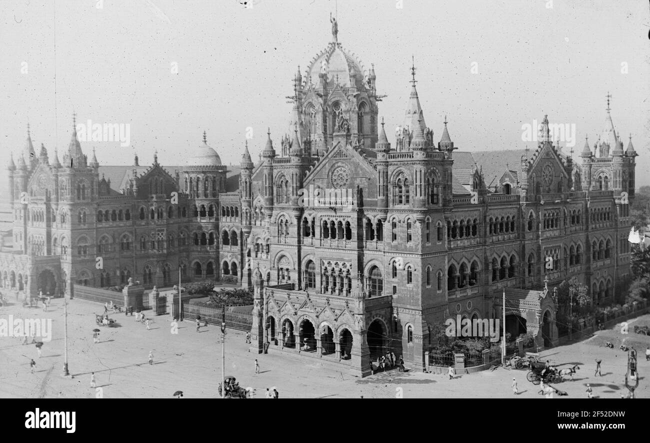 Victoria train station Stock Photo - Alamy