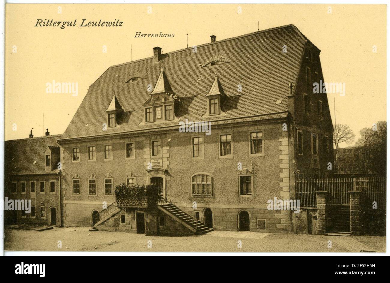 Knight's Mansion People's joke. Knight's Mansion Stock Photo - Alamy