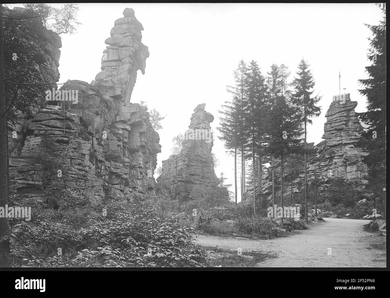 Old grid Black and White Stock Photos & Images - Alamy