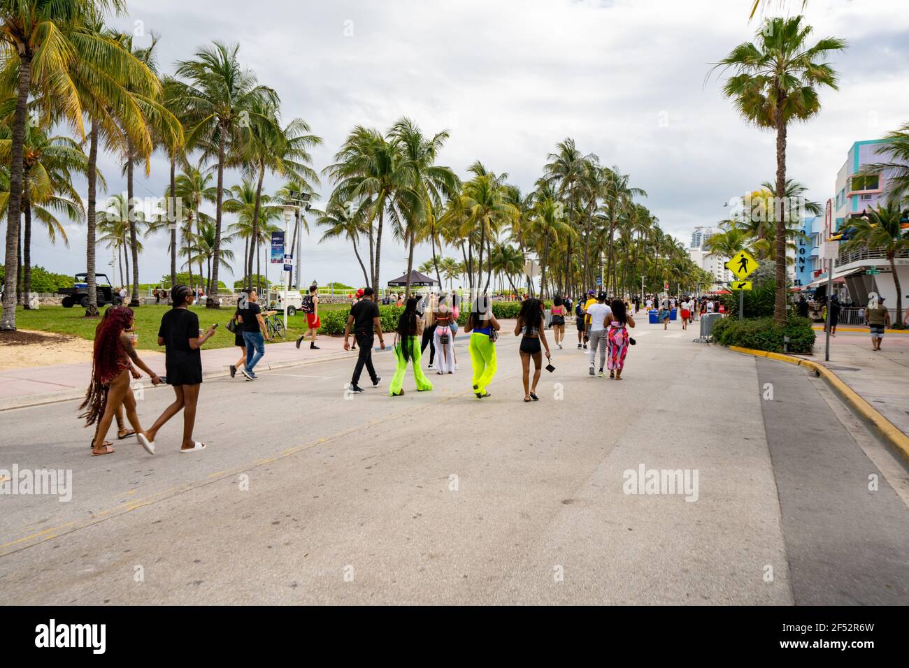 People walking on Ocean Drive Miami Beach Spring Break 2021 Stock Photo ...