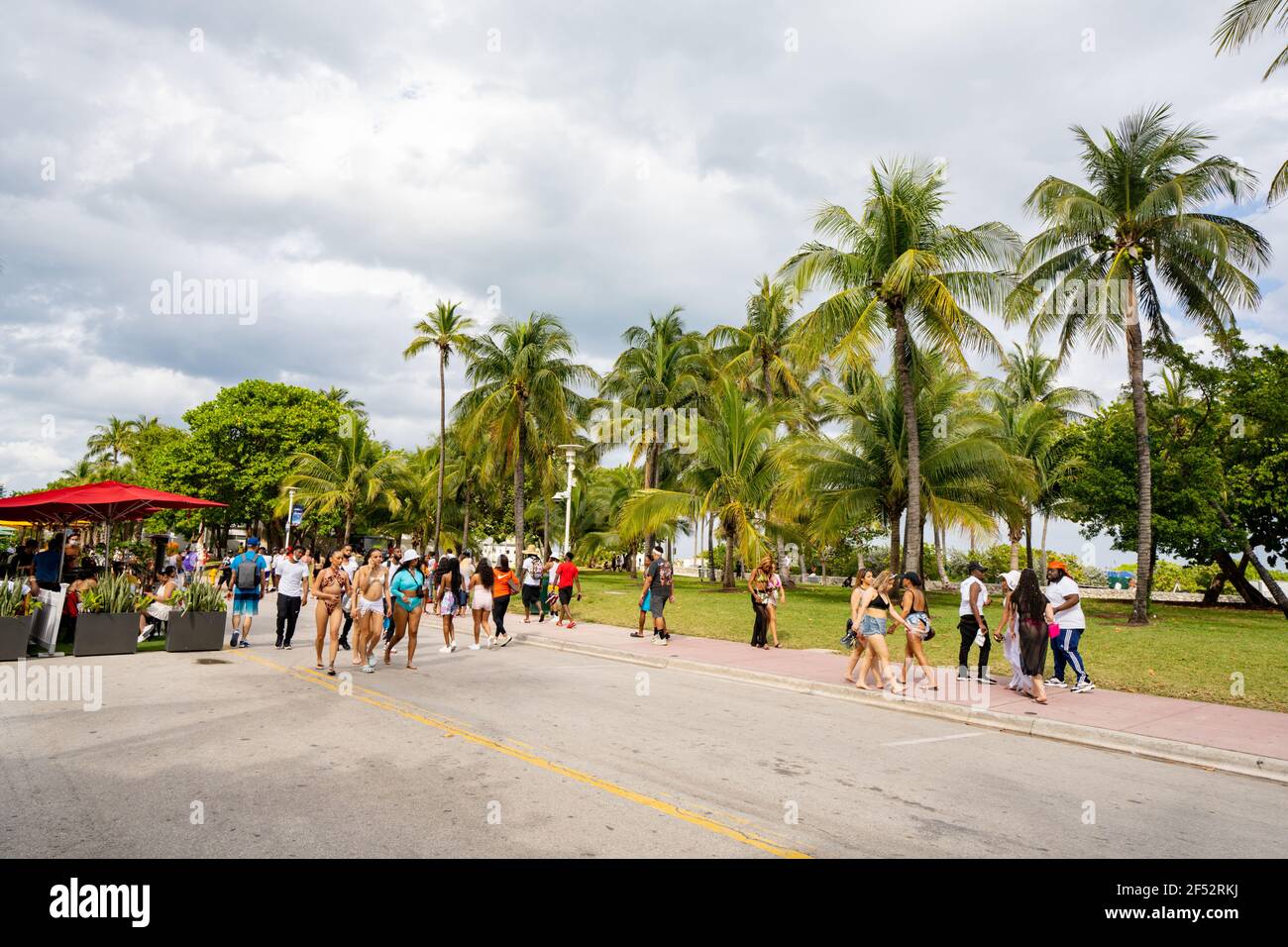 Beautiful people Miami Beach spring break 2021 Stock Photo - Alamy