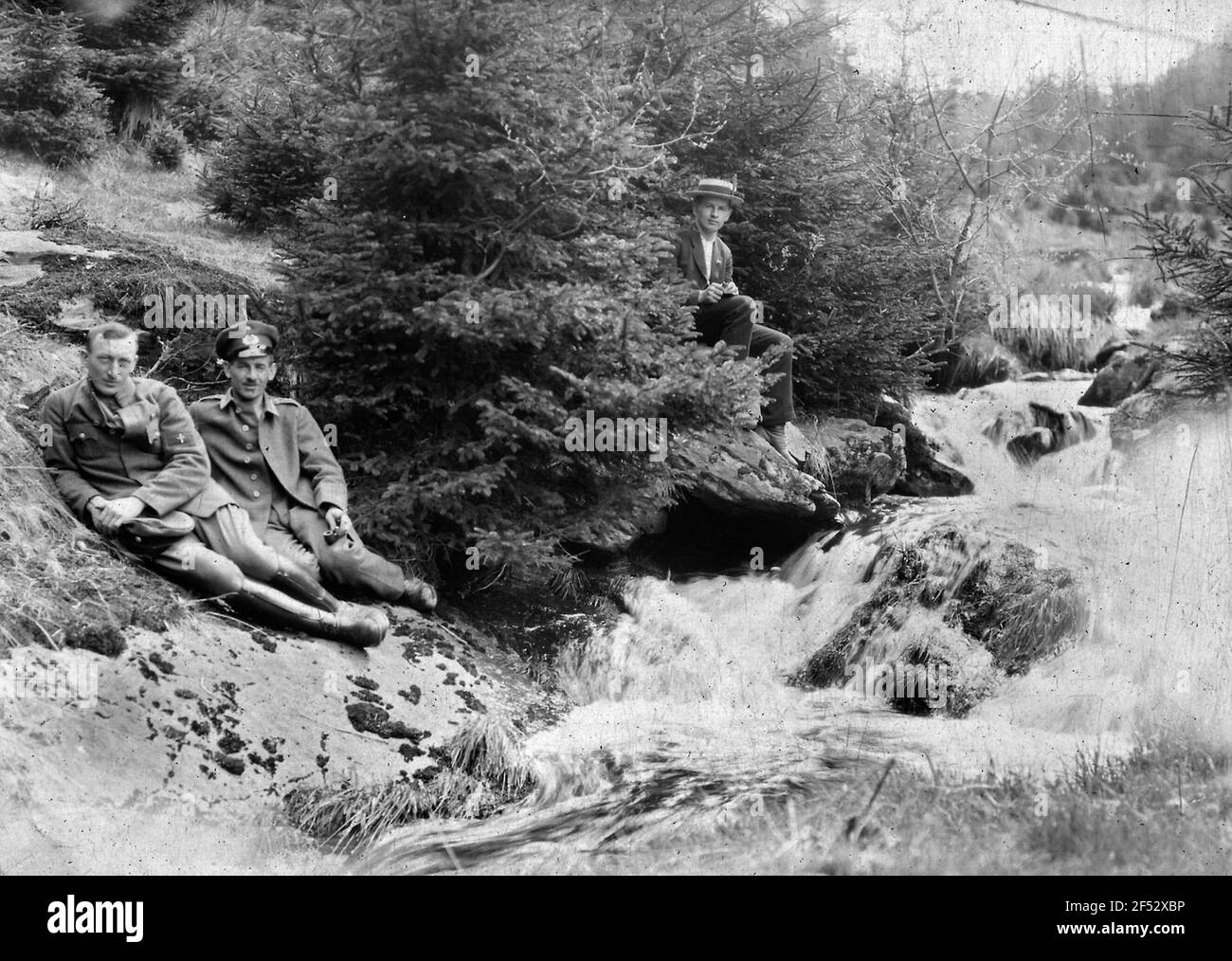 Rast am Ufer Stock Photo - Alamy