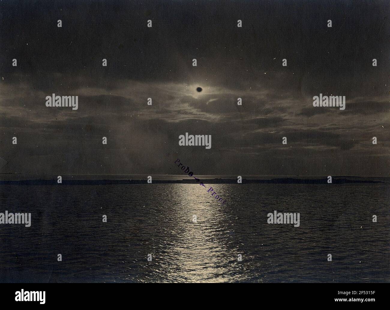 Norway summer solstice hi-res stock photography and images - Alamy