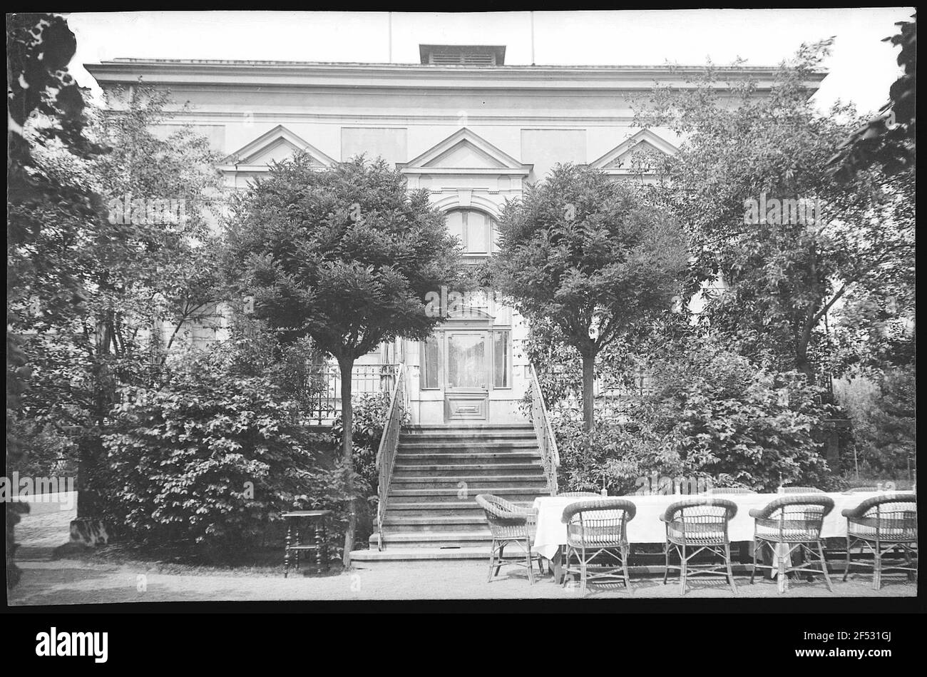 Dubbing ceremony hi-res stock photography and images - Alamy