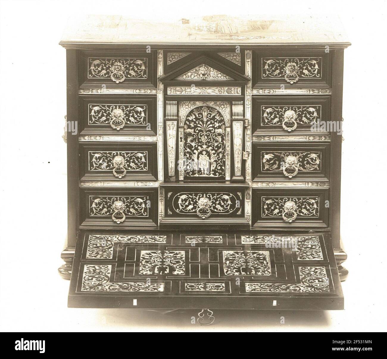 Renaissance designs Cut Out Stock Images & Pictures - Alamy