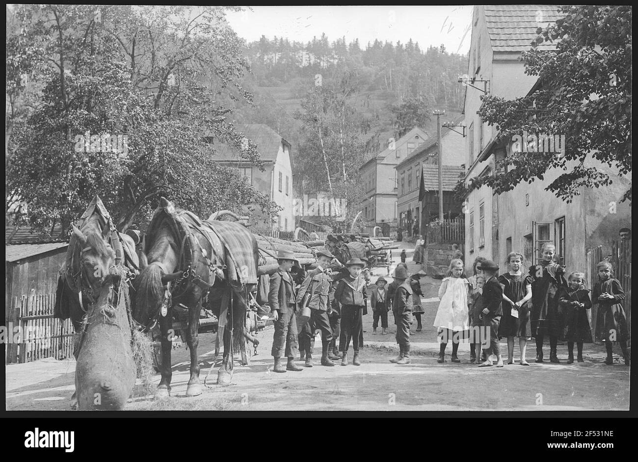 Elbogen hi-res stock photography and images - Alamy