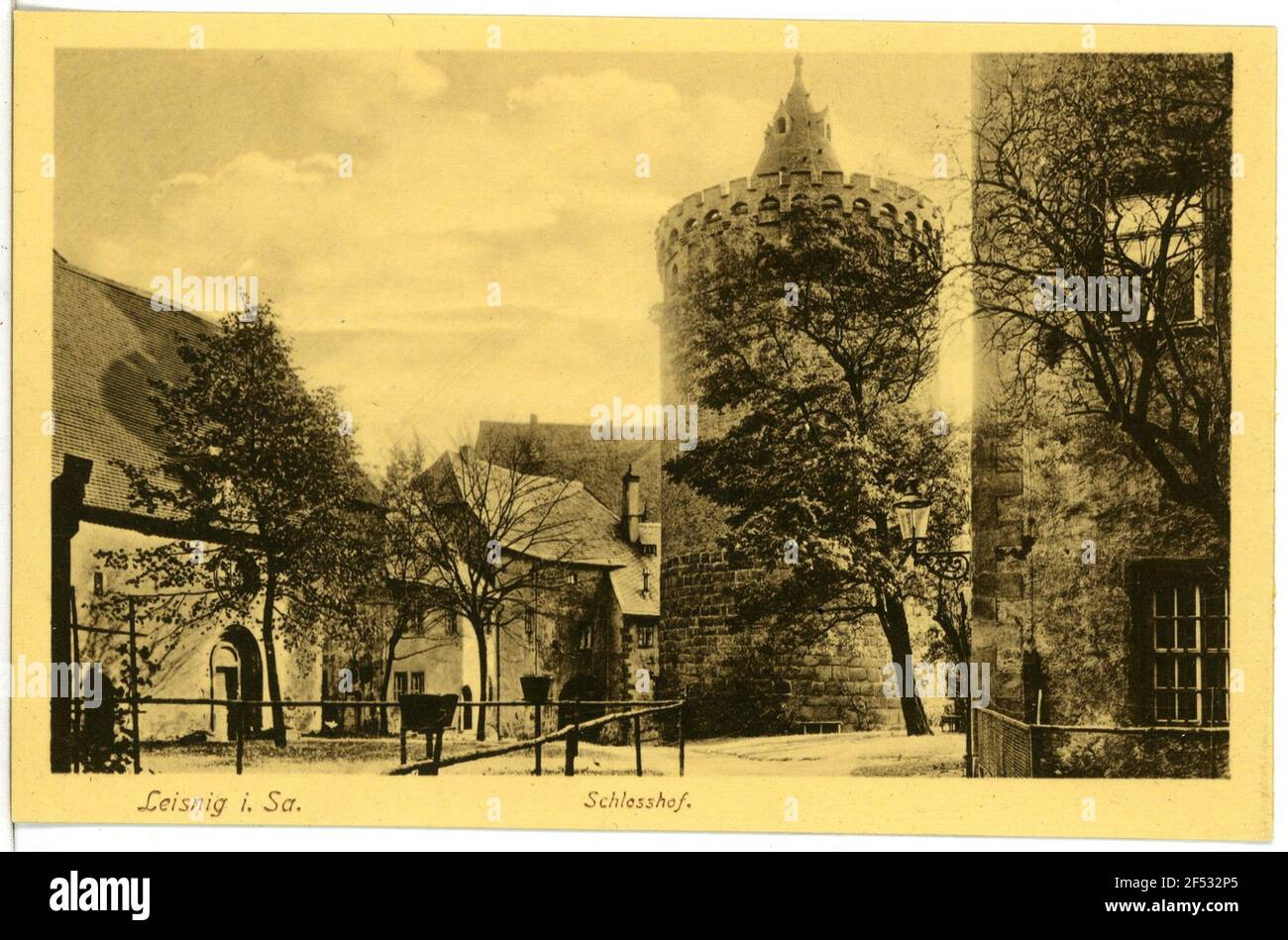 Medieval castle tower defensive Cut Out Stock Images & Pictures - Alamy