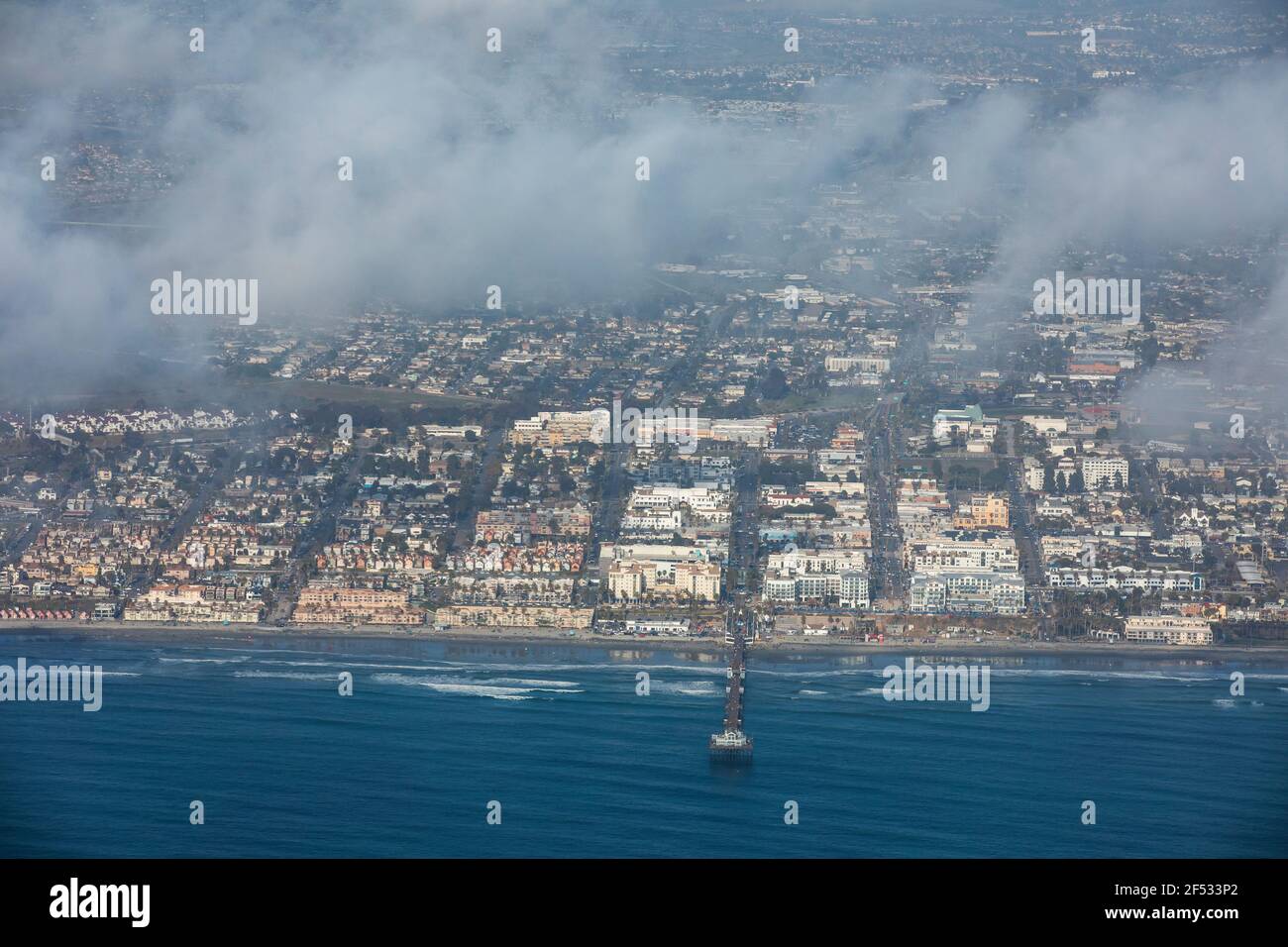 Aerial view oceanside city beach hi-res stock photography and images ...