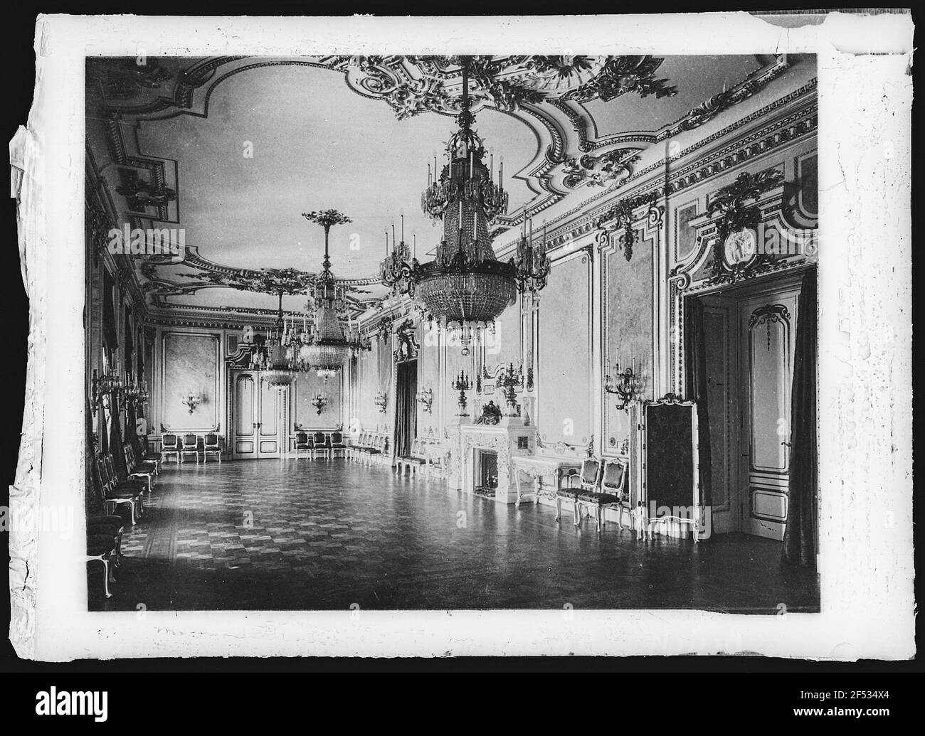Grand dining room Black and White Stock Photos & Images - Alamy