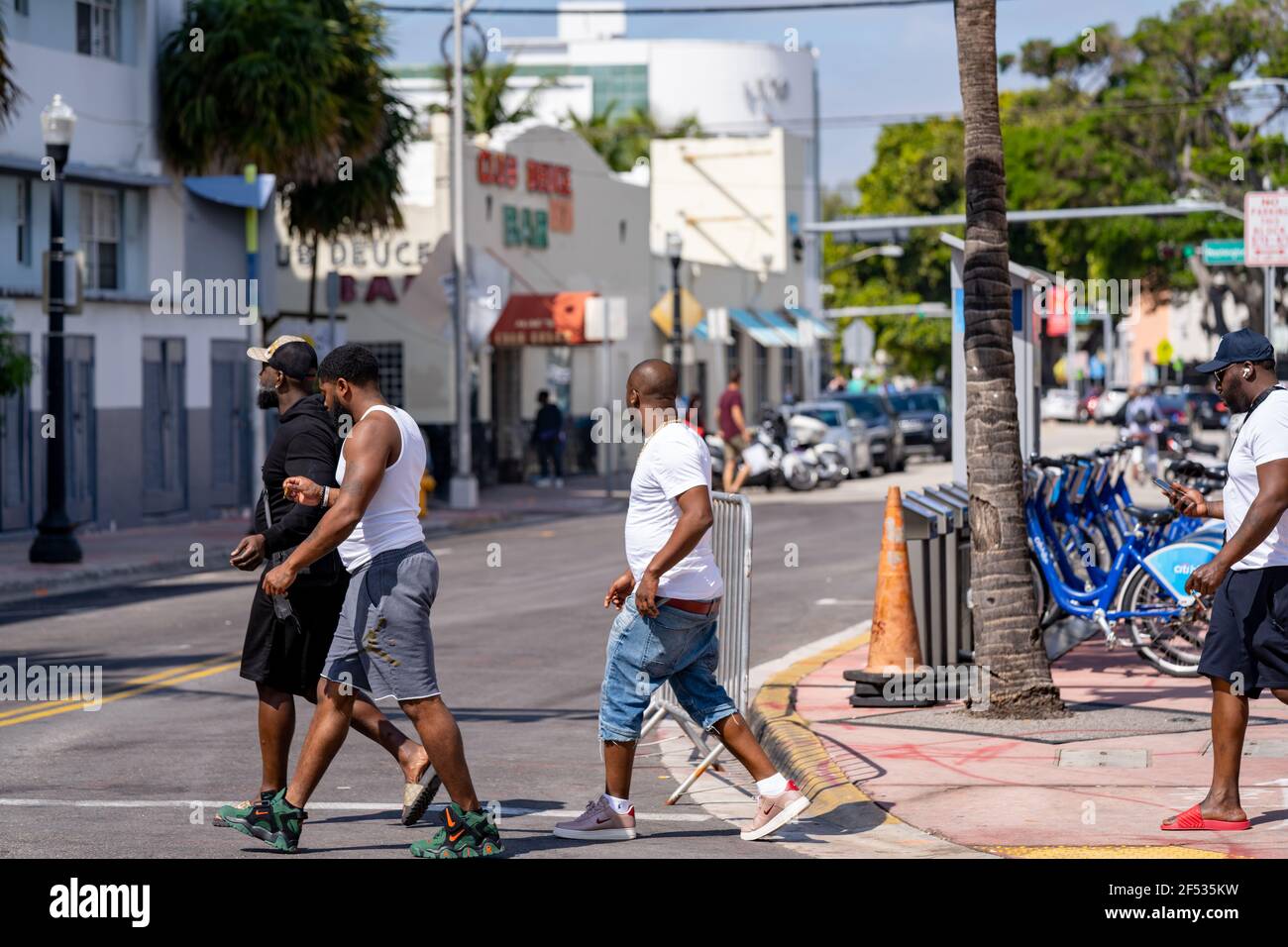 Man walking in Miami Beach during Spring Break 2021 Stock Photo - Alamy
