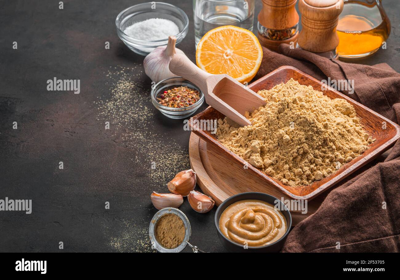 Brownish powder hi-res stock photography and images - Alamy