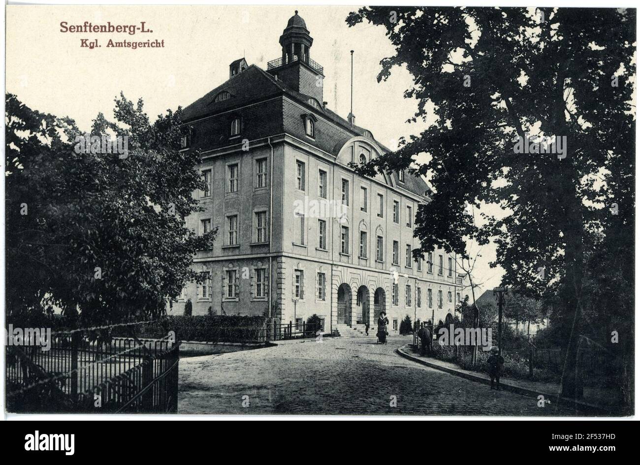 Royal region Cut Out Stock Images & Pictures - Alamy