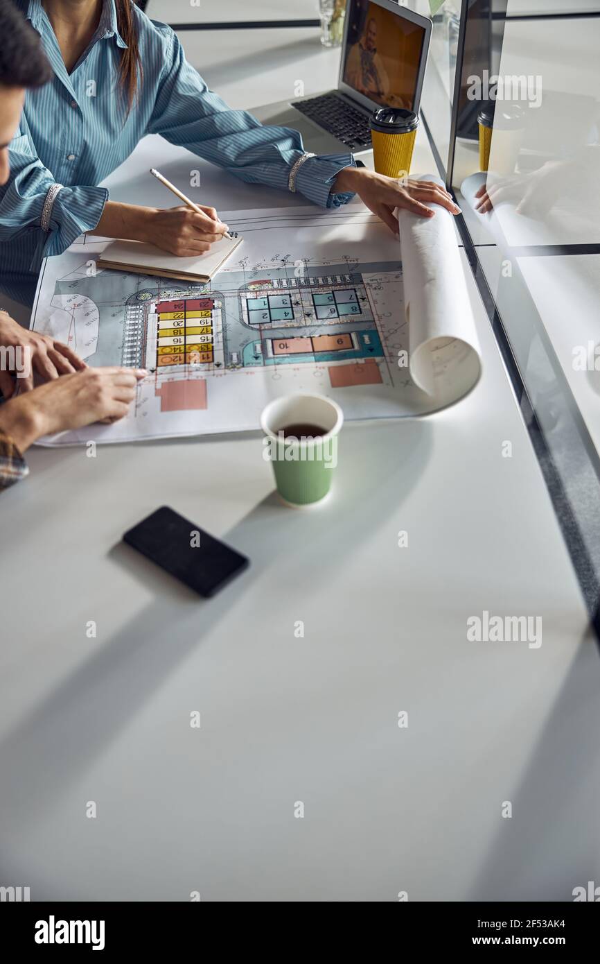 Modifying man hi-res stock photography and images - Alamy