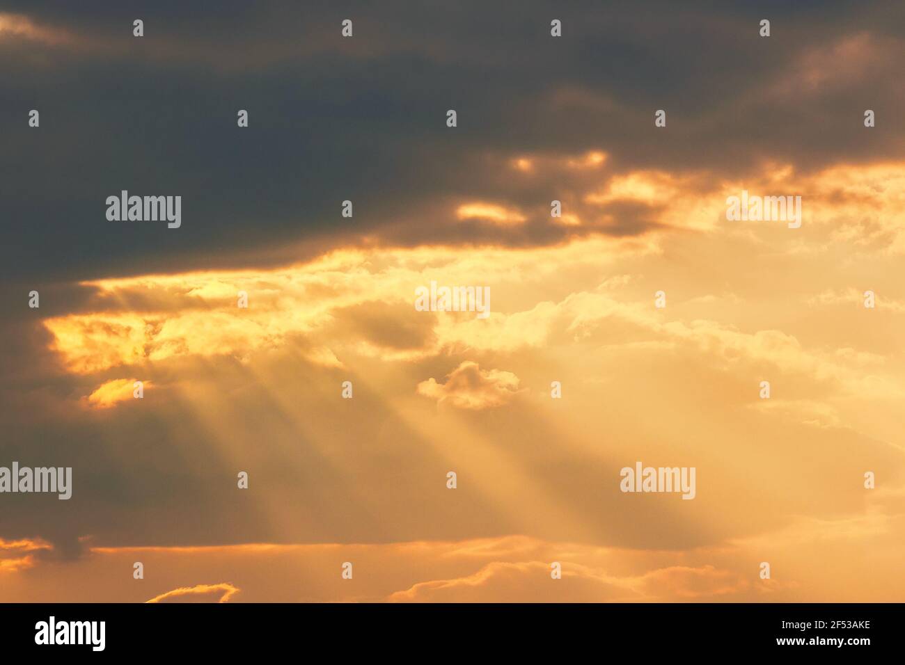Clouds in the evening light hi-res stock photography and images - Alamy