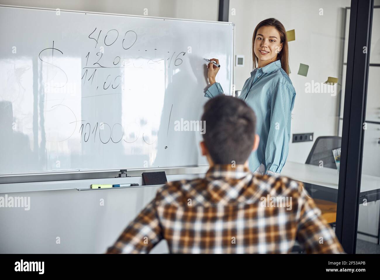 Engineer whiteboard hi-res stock photography and images - Alamy