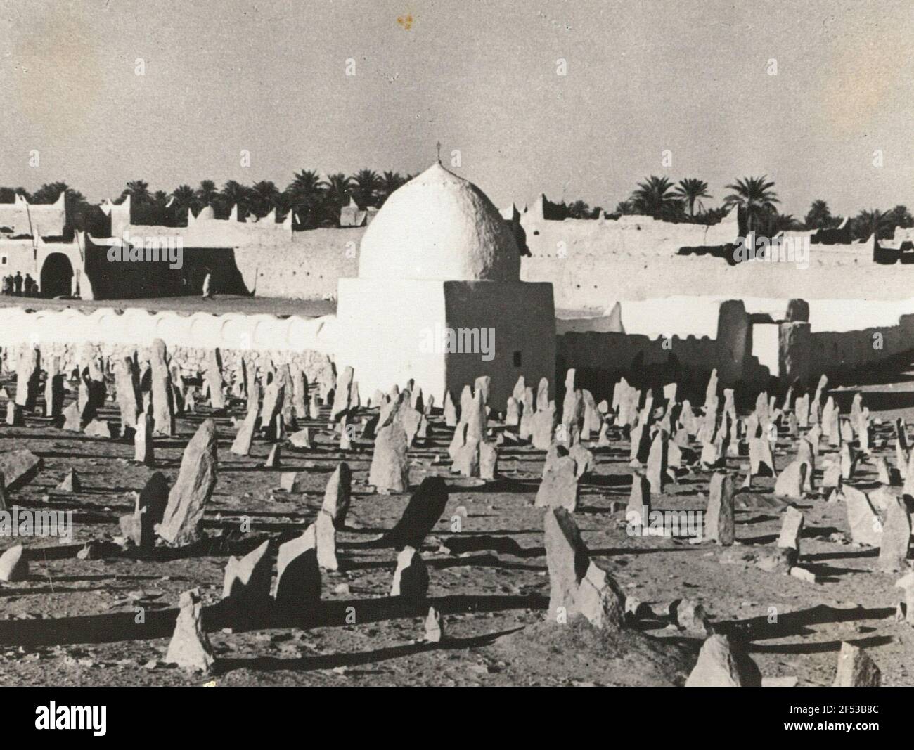 Mohammedan cemetery hi-res stock photography and images - Alamy