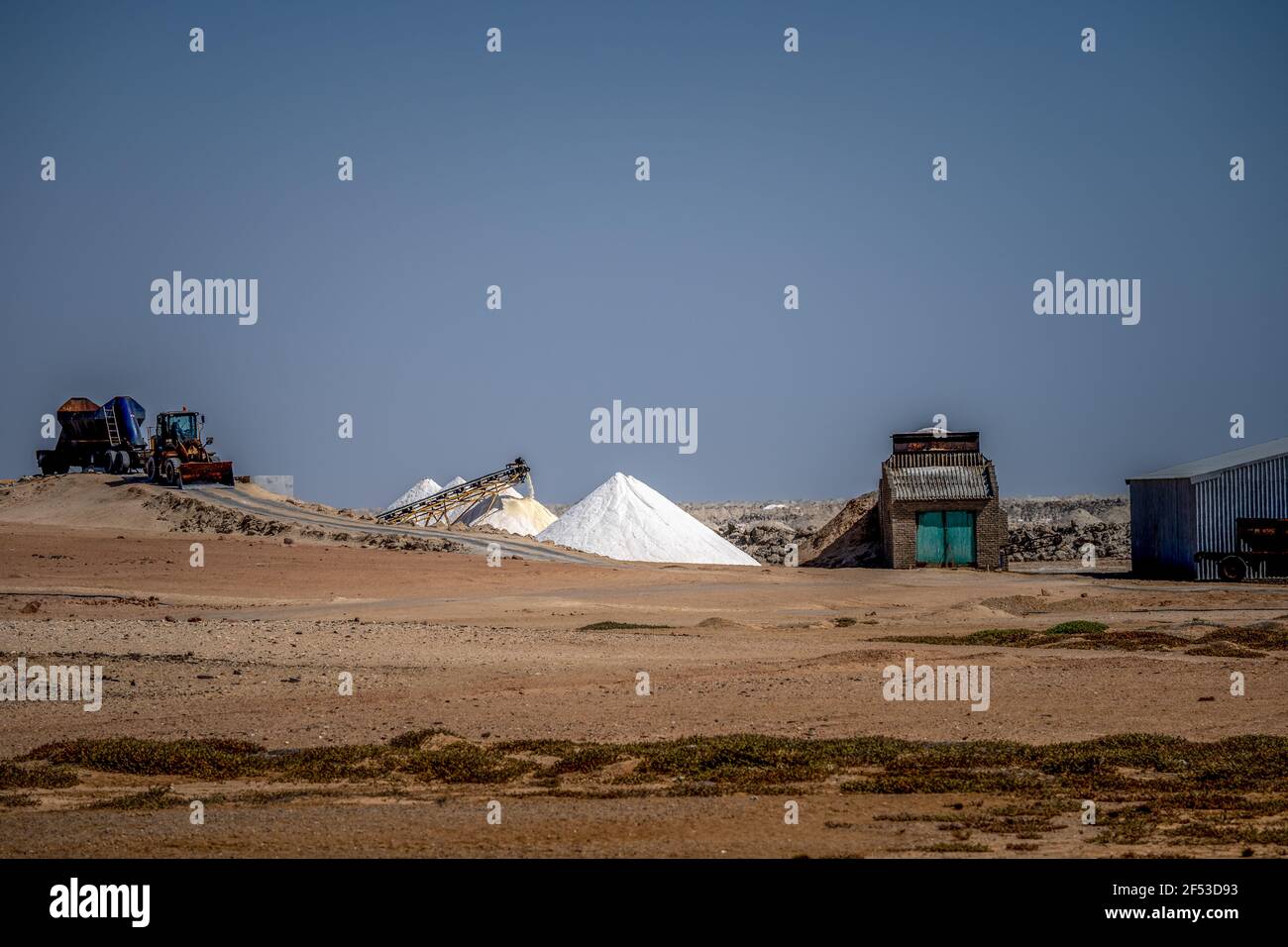 Salt mining africa hi-res stock photography and images - Alamy
