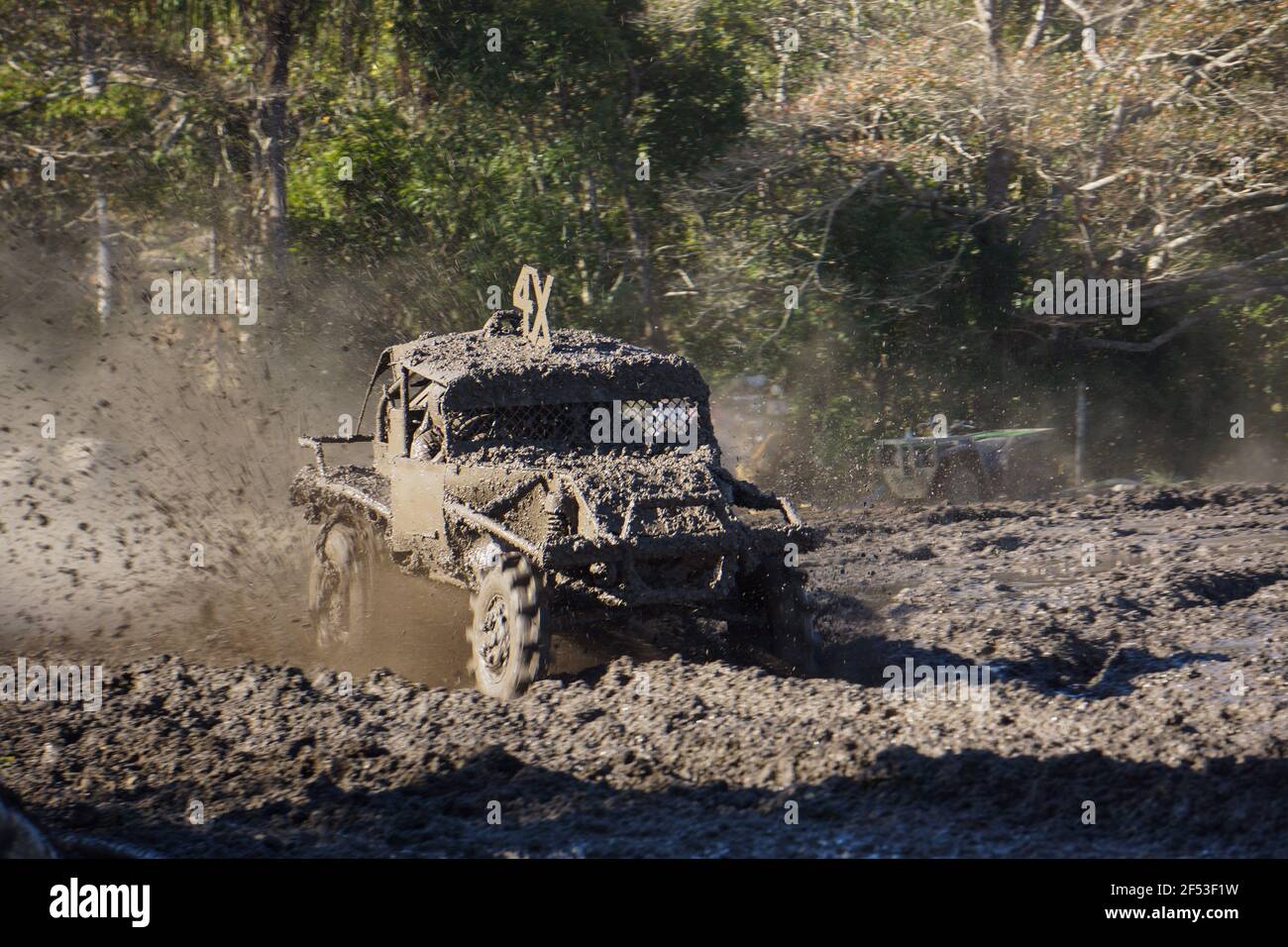 Mud car hi-res stock photography and images - Alamy