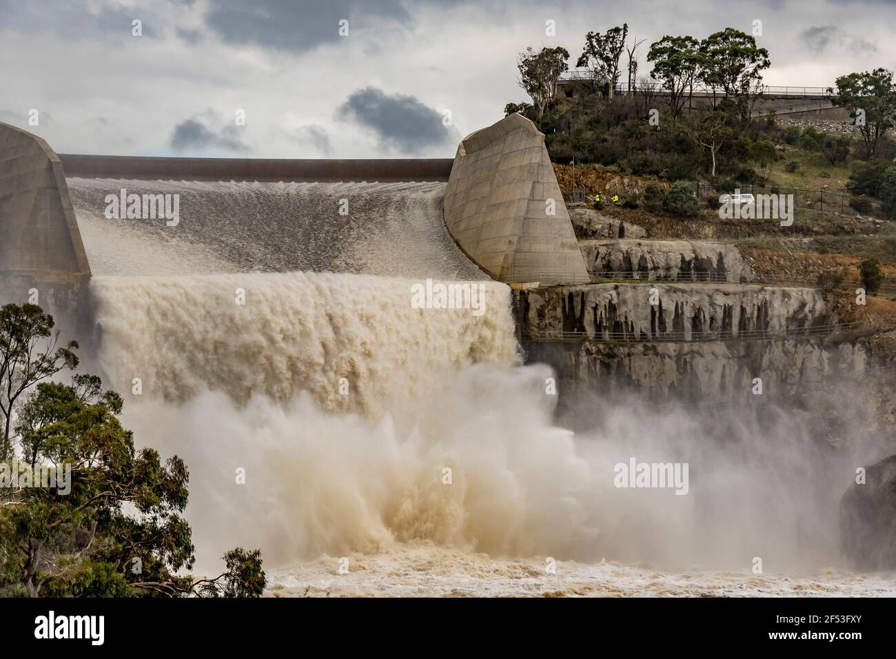 Googong dam hi-res stock photography and images - Alamy