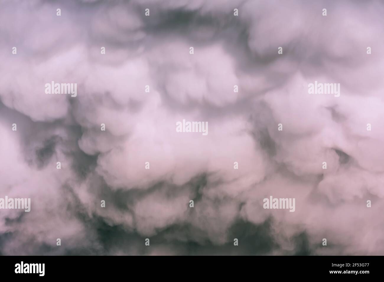 Fire colored clouds hi-res stock photography and images - Alamy