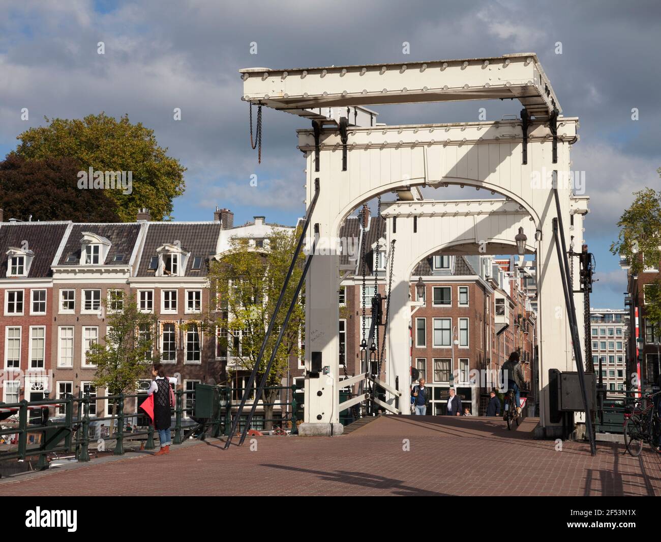 geography / travel, Netherlands, Holland, Amsterdam, drawbridge scraggy ...