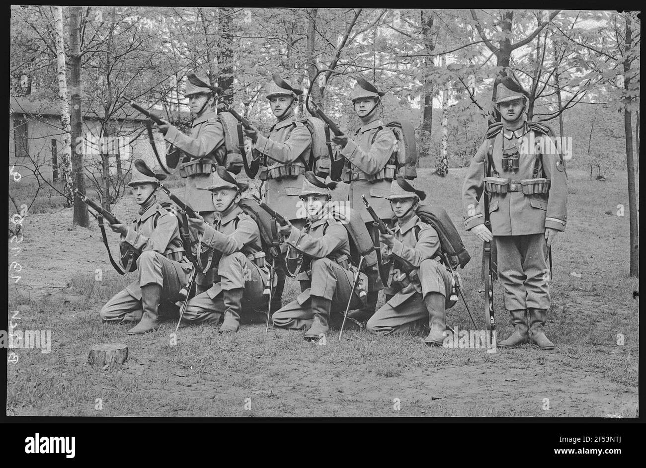 Protection force soldiers Black and White Stock Photos & Images - Alamy