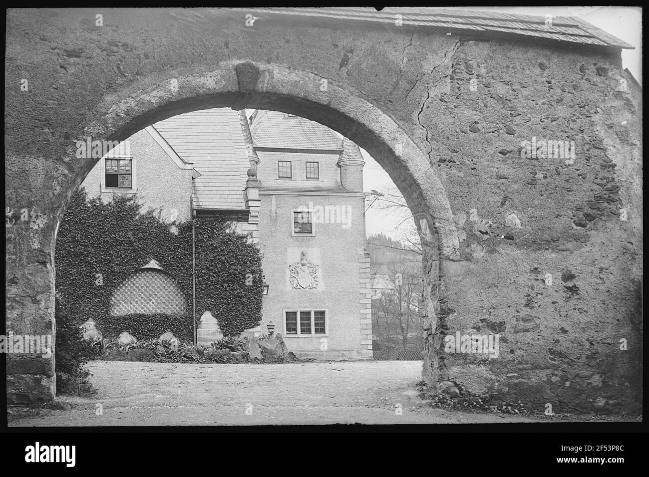 Look through gate Black and White Stock Photos & Images - Alamy