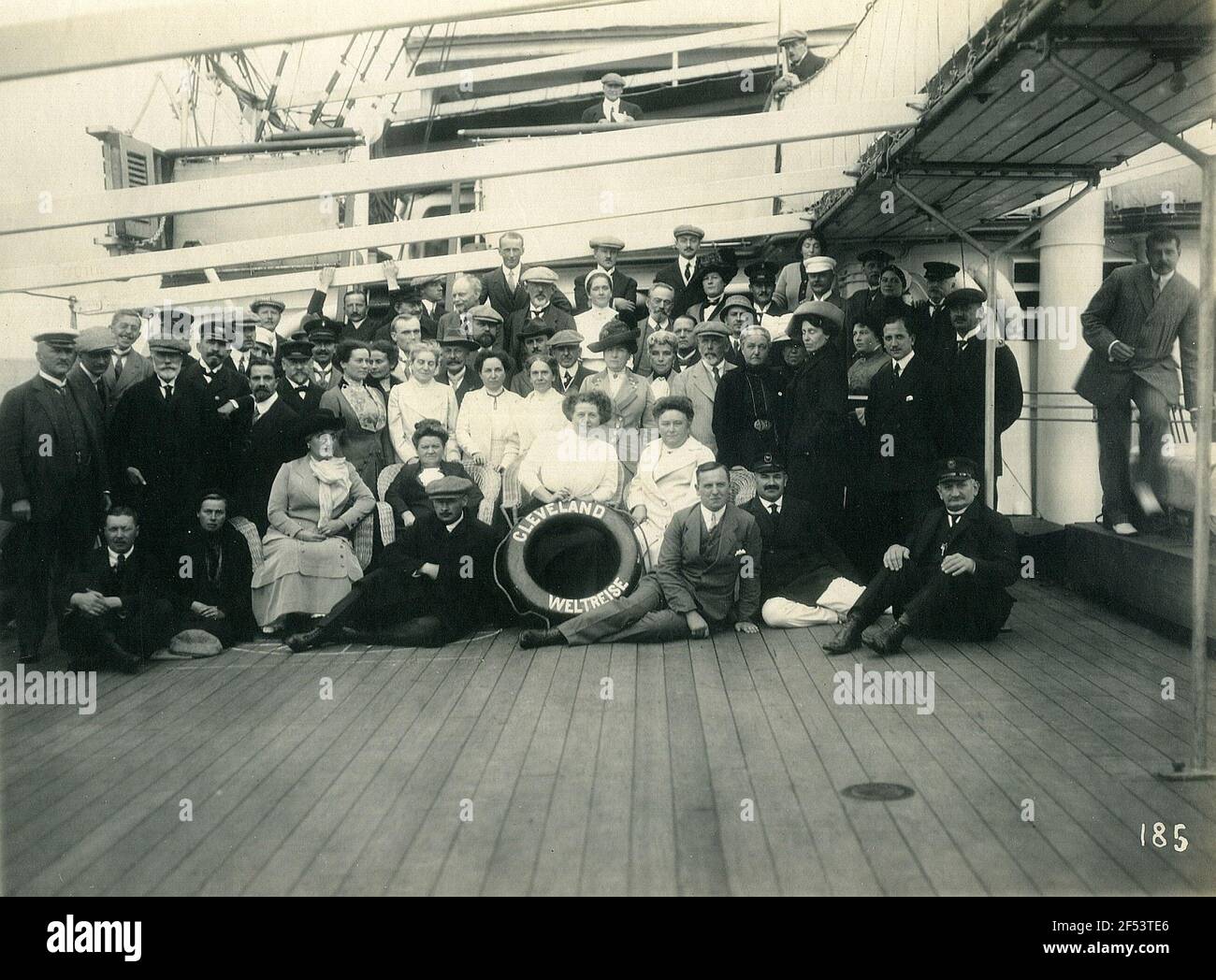 Group formation with numerous tourists on deck of the high-sea ...