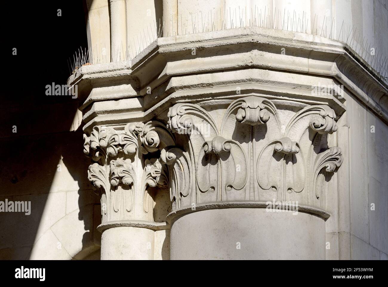 London, England, UK. Royal Courts of Justice / "The Law Courts" in the ...