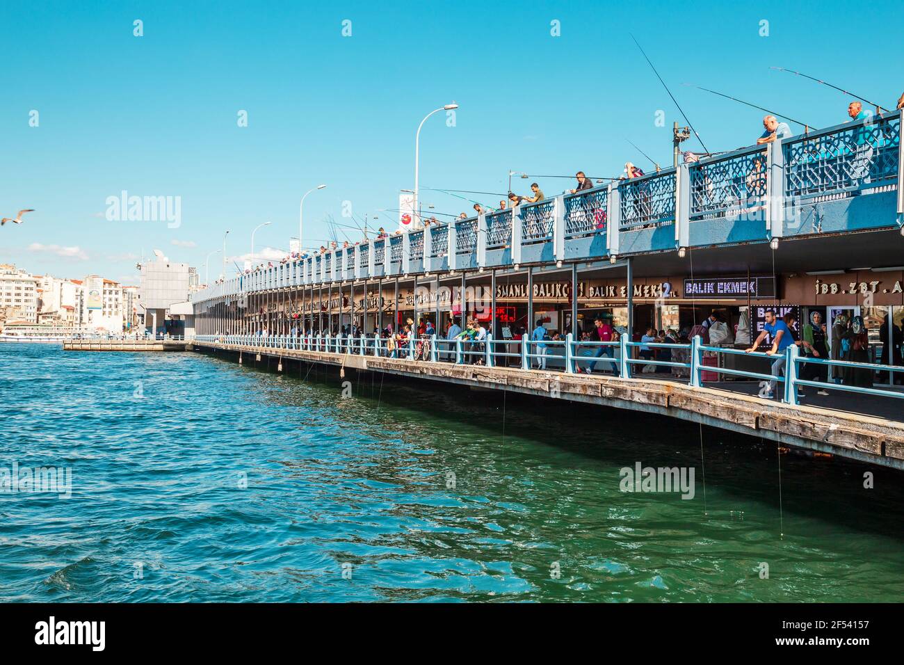 Istanbul water channel hi-res stock photography and images - Alamy