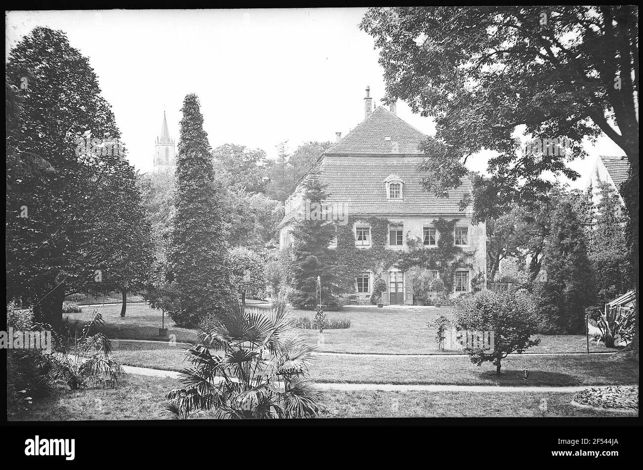 Chivalry knight Black and White Stock Photos & Images - Alamy