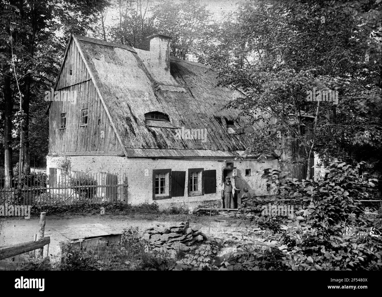 Hatler hi-res stock photography and images - Alamy