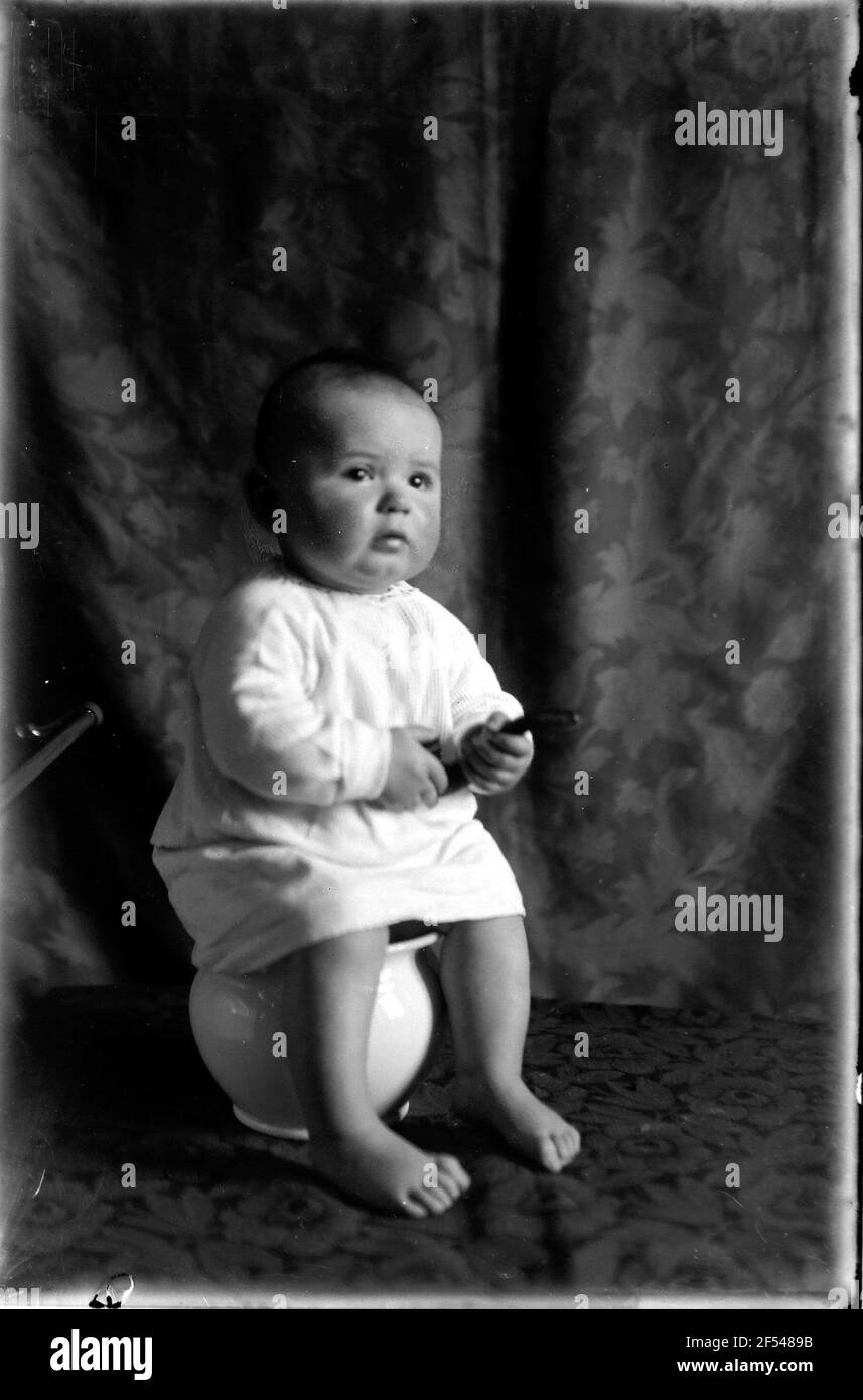 Child with nesting pot Stock Photo - Alamy