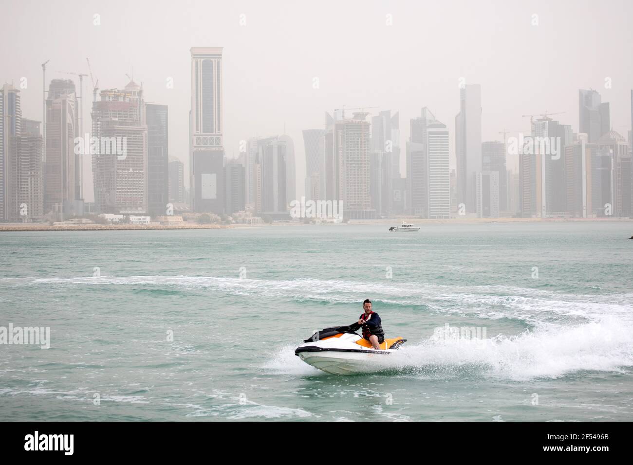 Intercontinental doha hi-res stock photography and images - Alamy