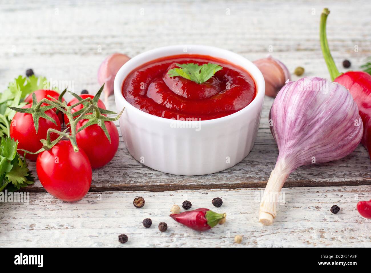 Border of ingredients of tomato sauce. Products for preparing ketchup ...