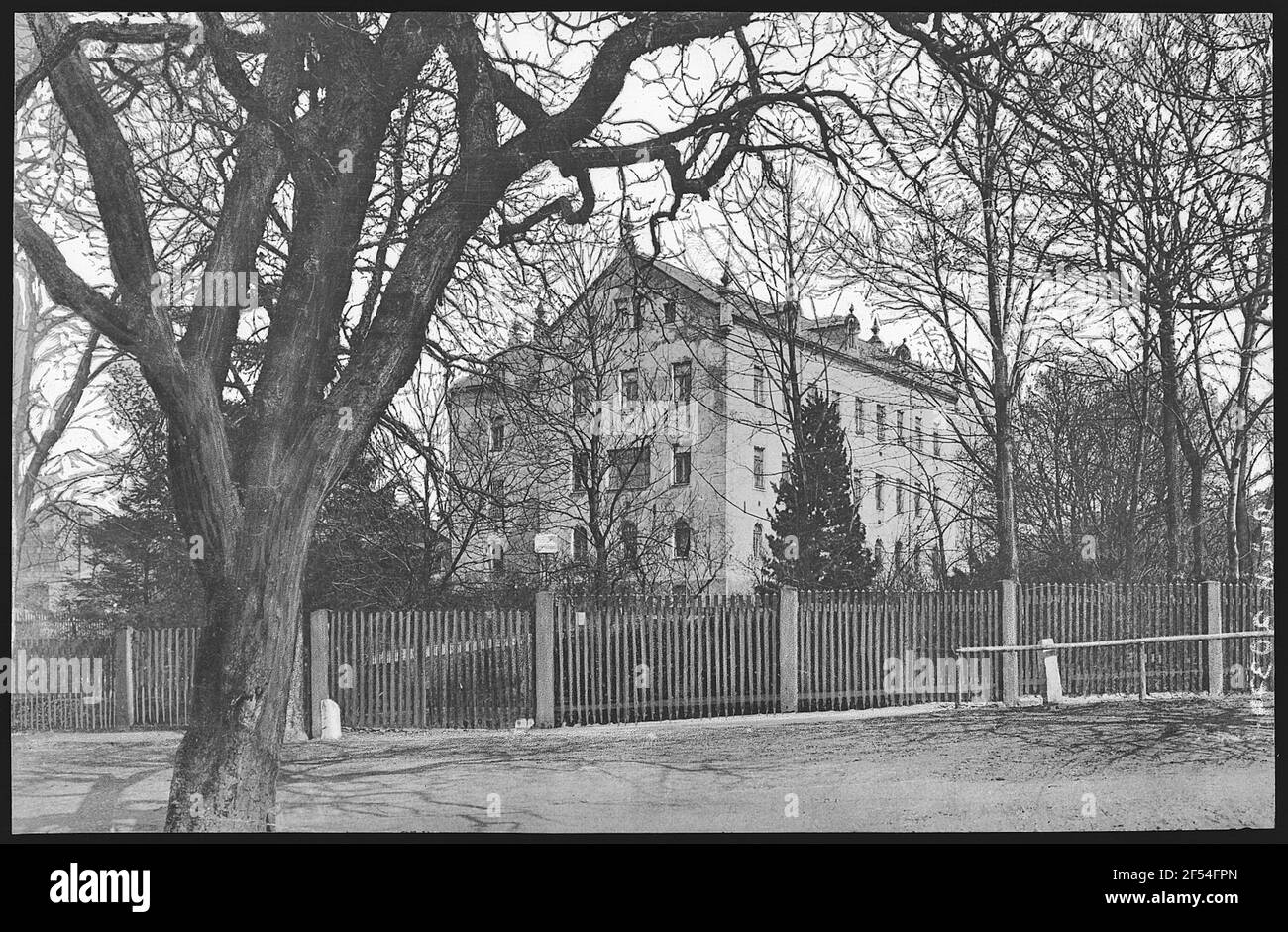 Early hospital building Black and White Stock Photos & Images - Alamy