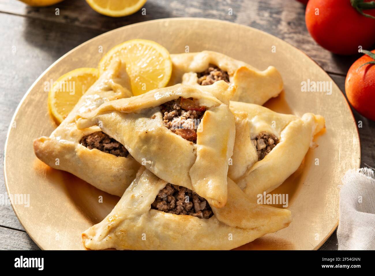 Fatayer hi-res stock photography and images - Alamy