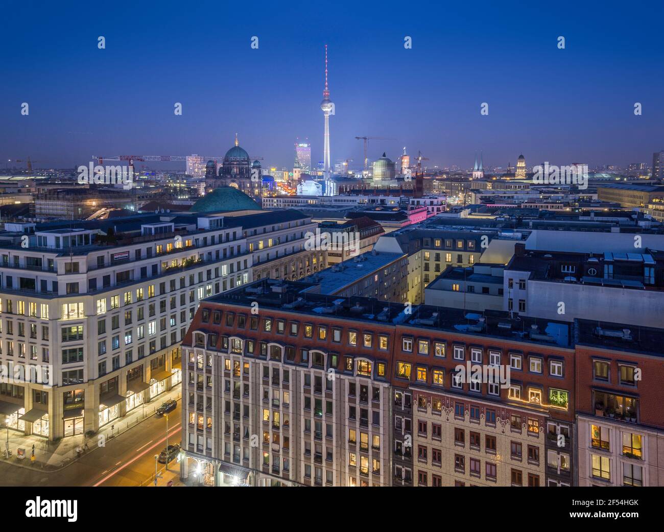 Direction of view hi-res stock photography and images - Alamy