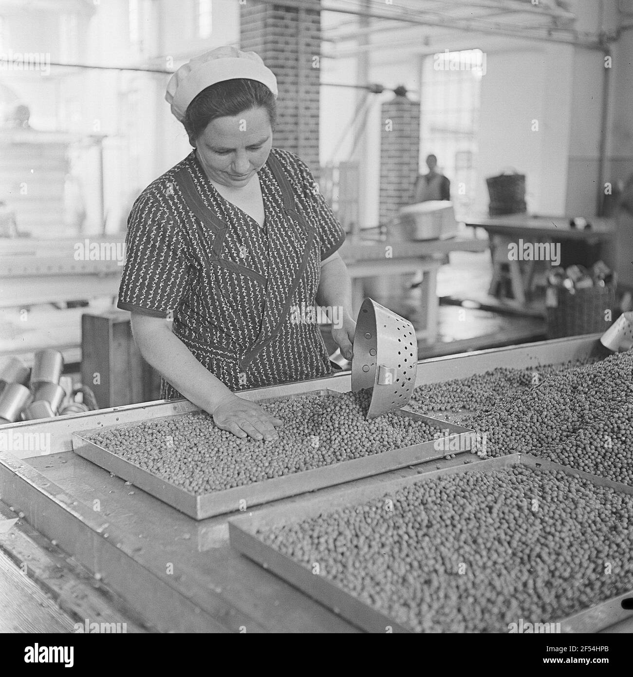 Sheet metal processing Black and White Stock Photos & Images - Alamy