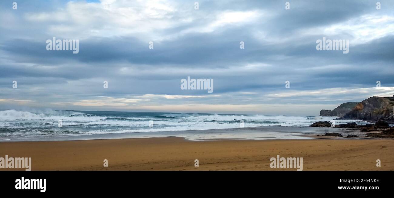 Ocean swirl hi-res stock photography and images - Alamy