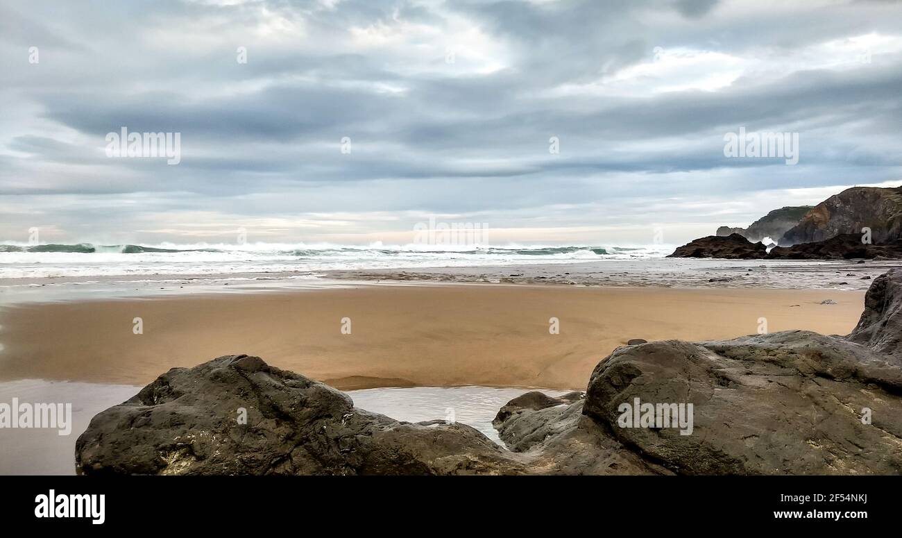 Ocean swirl hi-res stock photography and images - Alamy