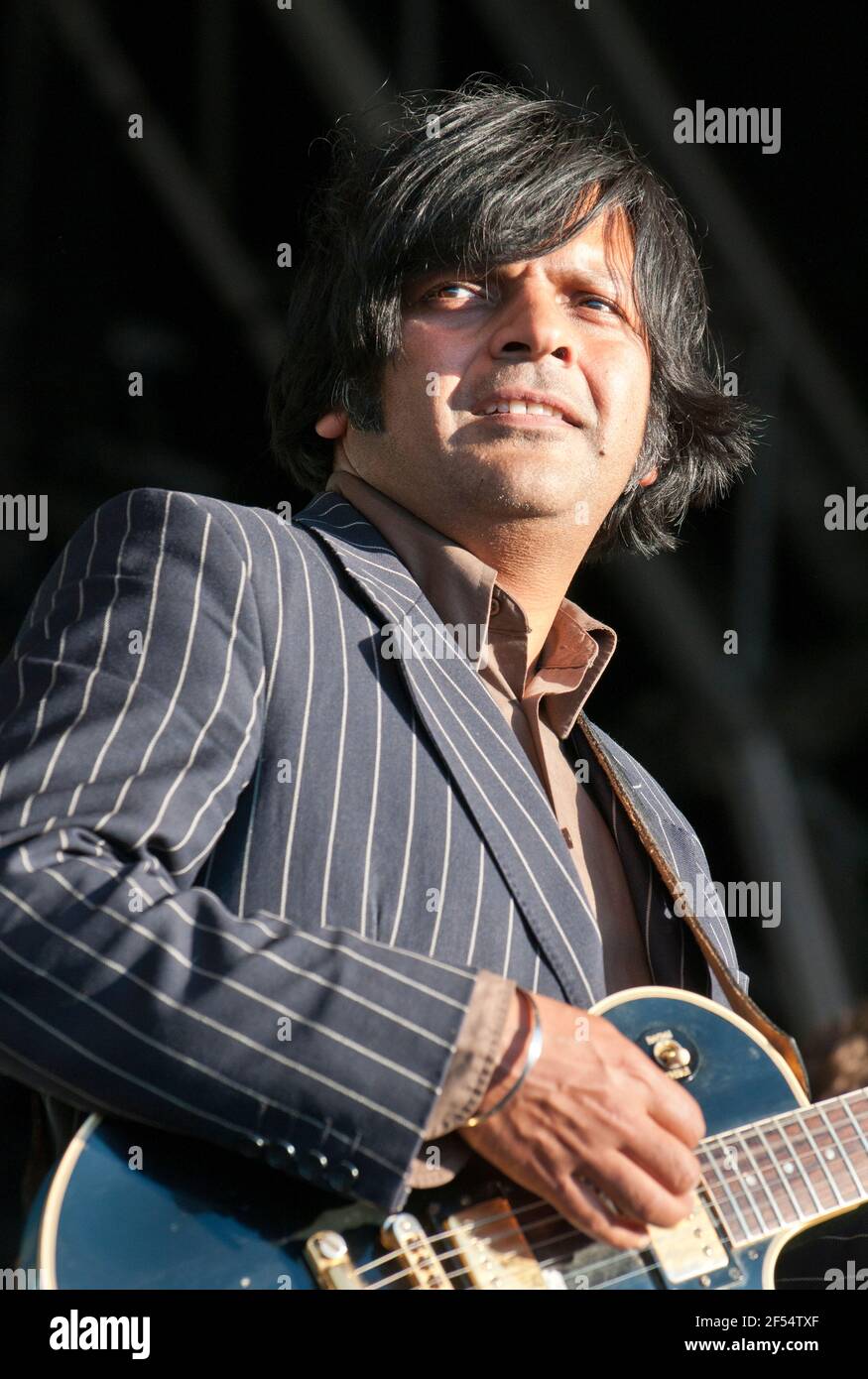 Lead singer of the rock band hi-res stock photography and images - Alamy