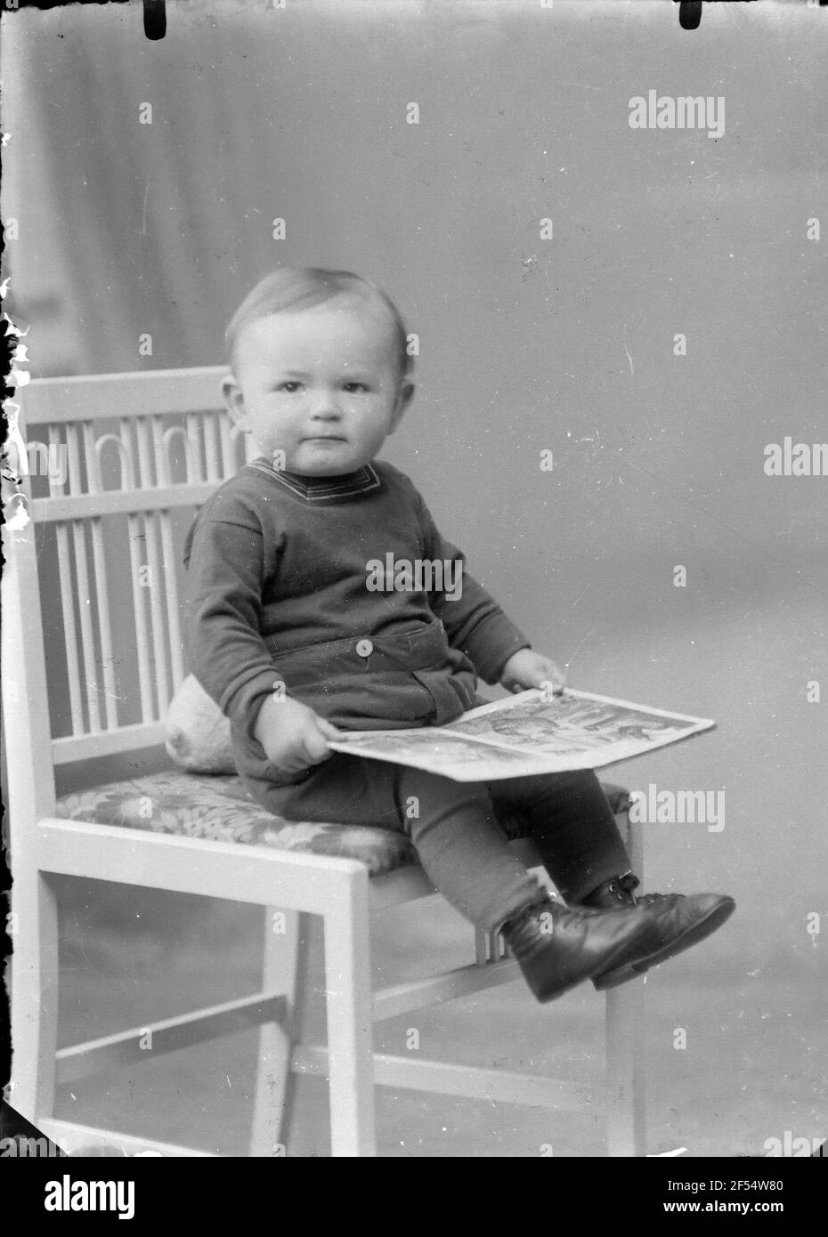 Photos child Black and White Stock Photos & Images - Alamy