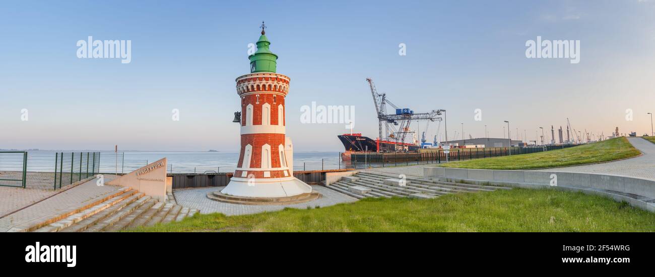 Lighthouse kaiserschleuse hi-res stock photography and images - Alamy
