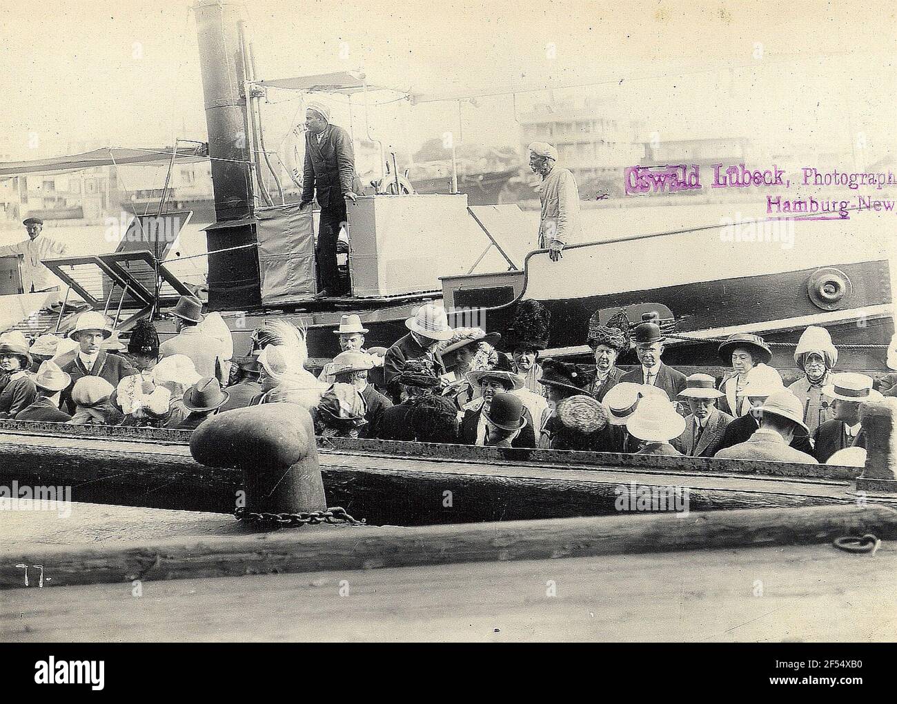 Egypt. Ship dock at the Nile Stock Photo - Alamy