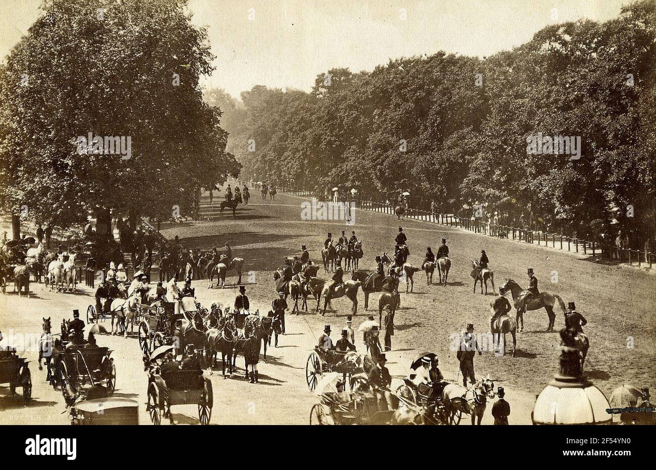 British upper class history hi-res stock photography and images - Alamy