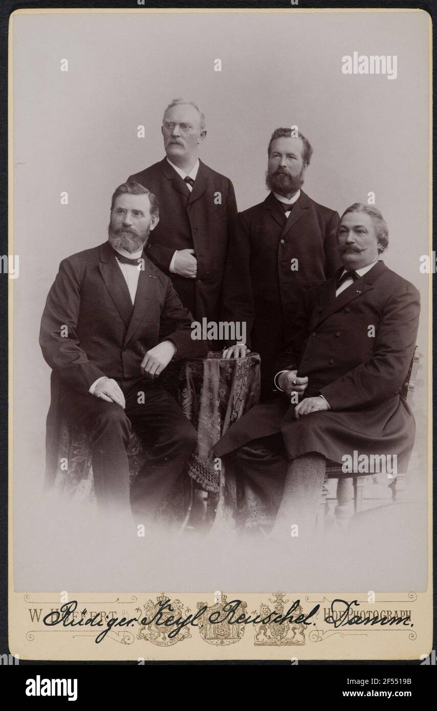 Group of contrabassists Erdmann Rüdiger, Hugo Keyl, Carl Reuschel and ...